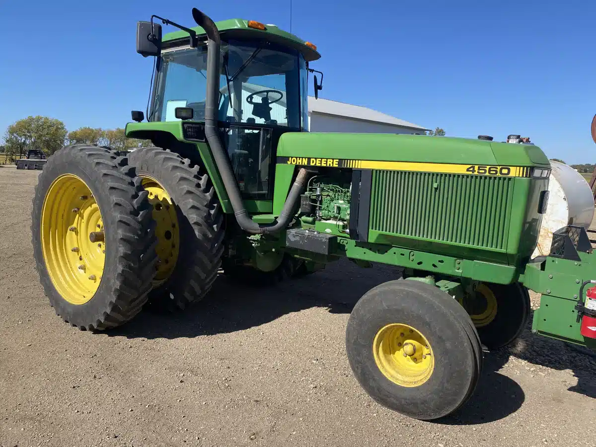 Used 1992 John Deere 4560 Tractor