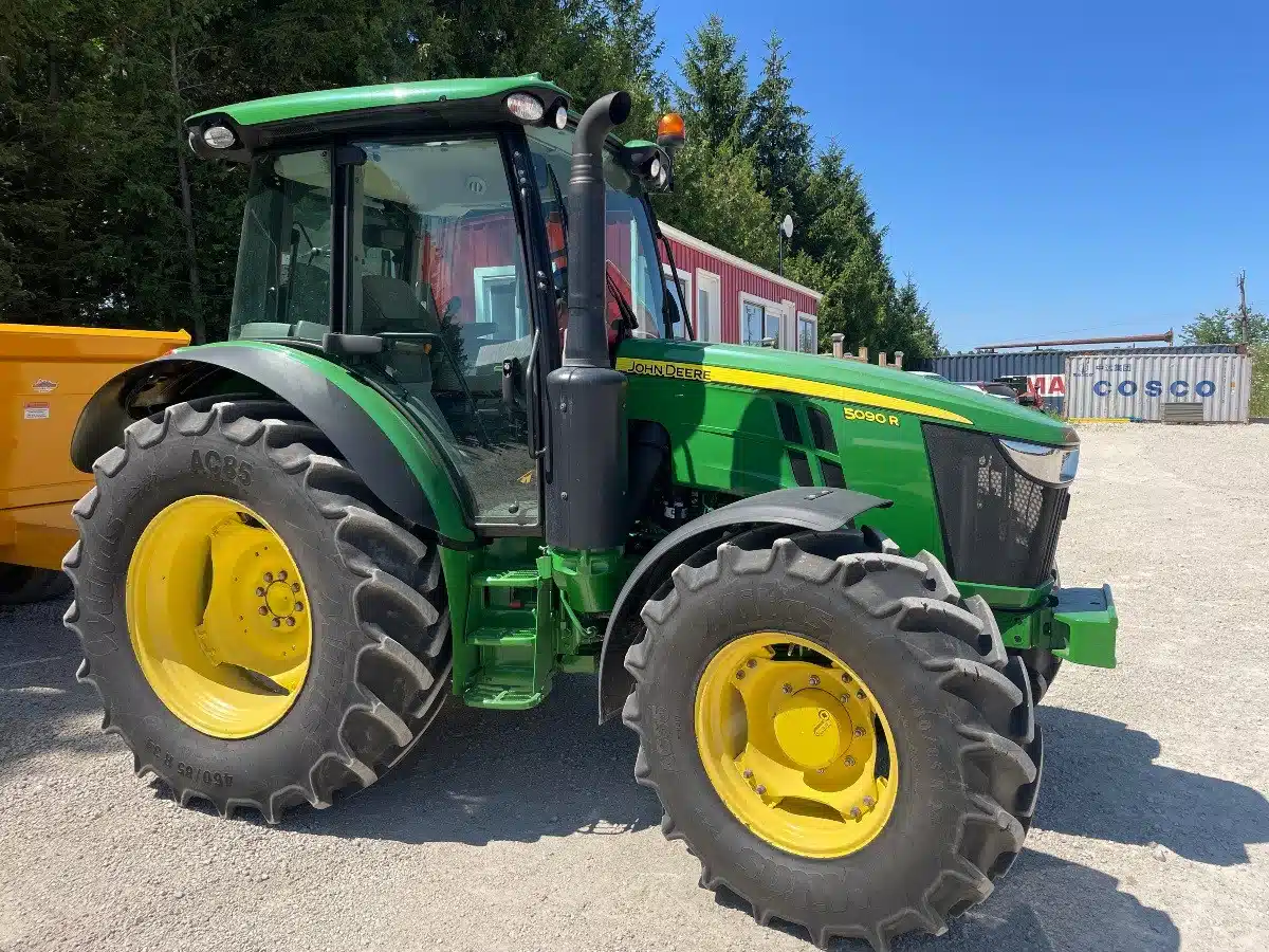 Used 2018 John Deere 5090R Tractor | AgDealer