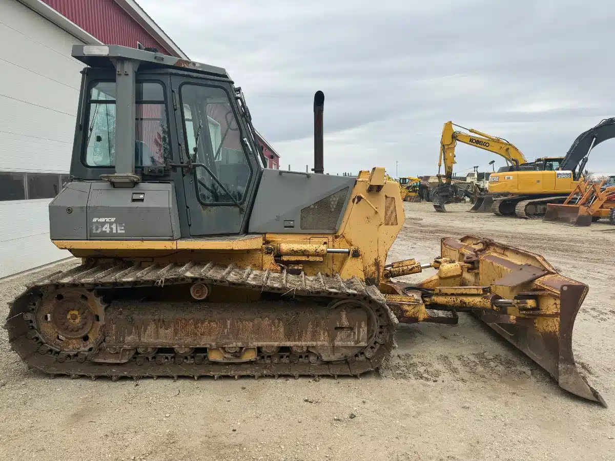 Used 1993 Komatsu D41E-6 Dozer