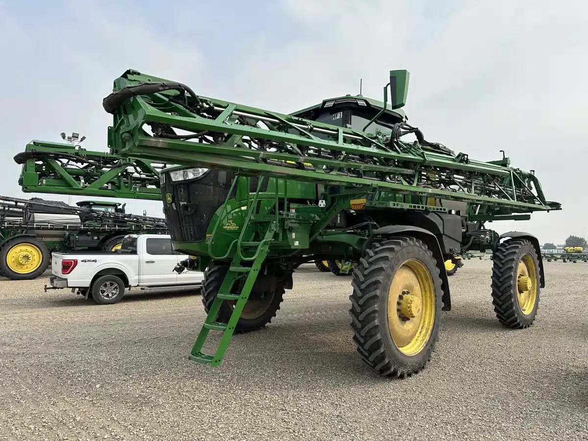 Used 2023 John Deere 412R Sprayer - Self Propelled | AgDealer