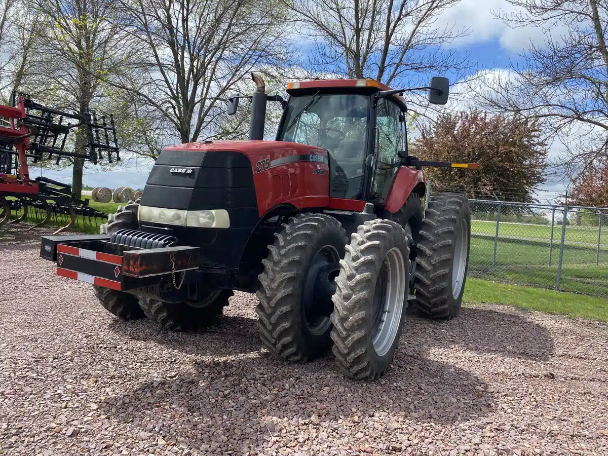 Used 2009 Case IH MAGNUM 275 Tractor | AgDealer