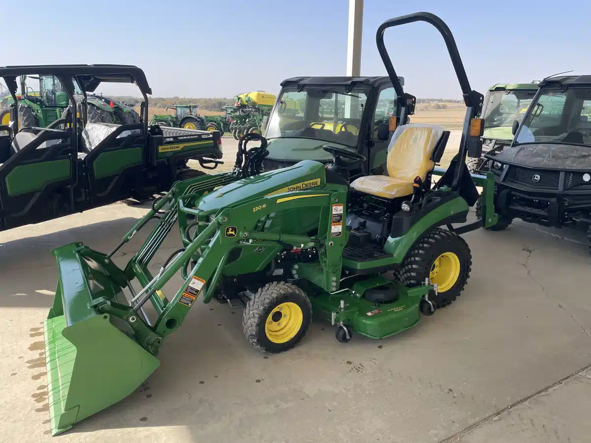 Used 2023 John Deere 1025R Tractor | AgDealer