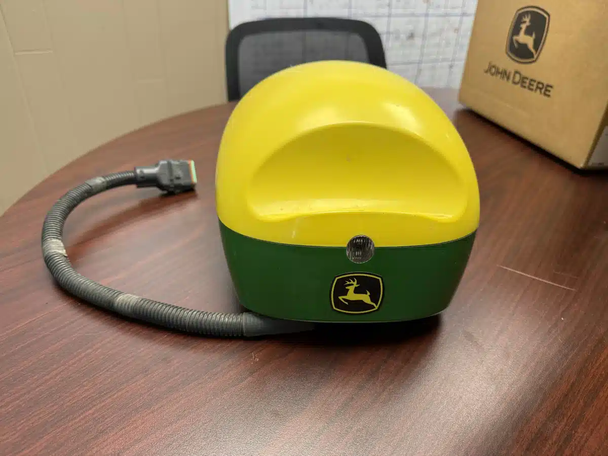 Used 2021 John Deere STARFIRE 6000 Guidance System