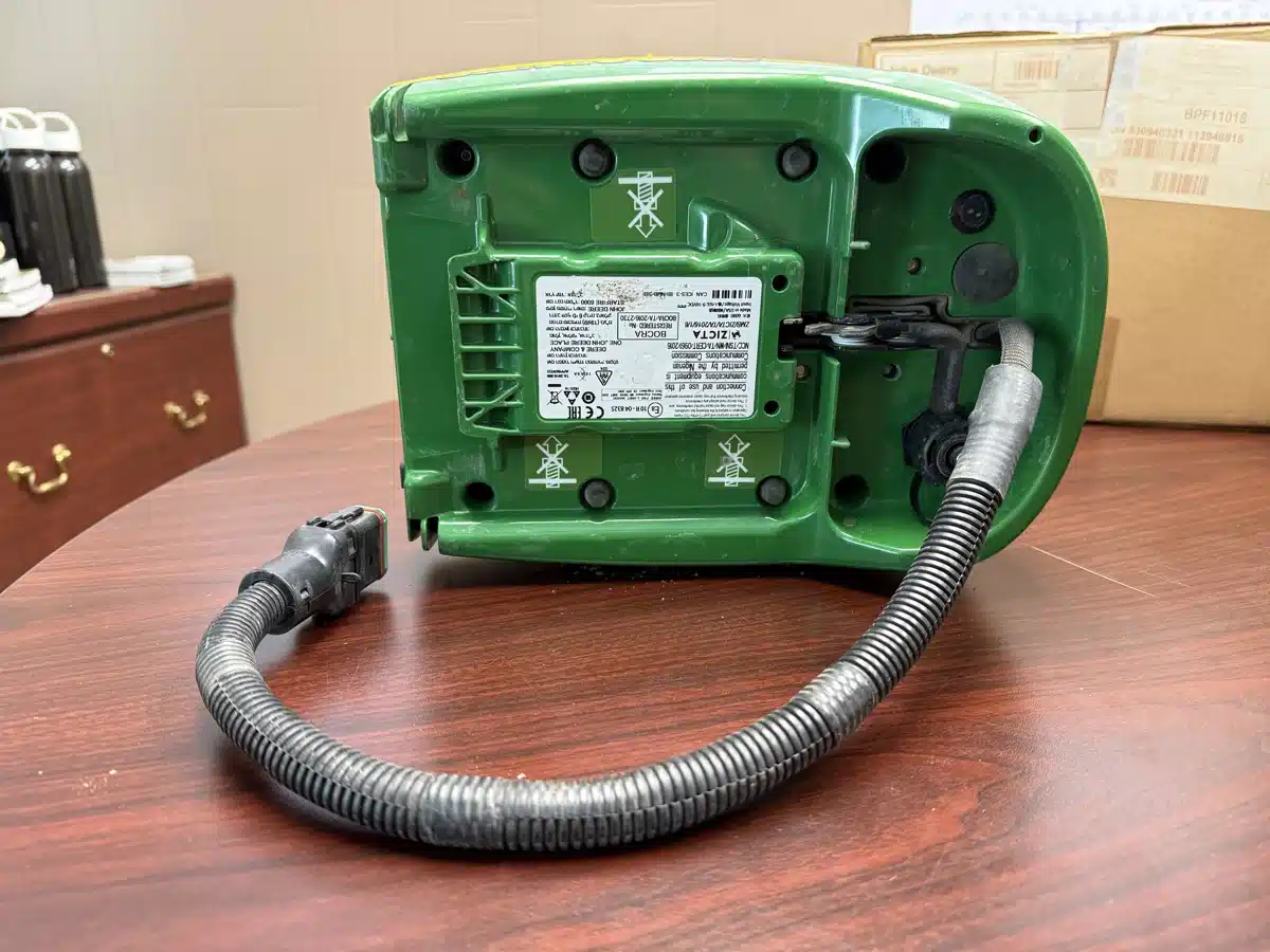 Used 2021 John Deere STARFIRE 6000 Guidance System