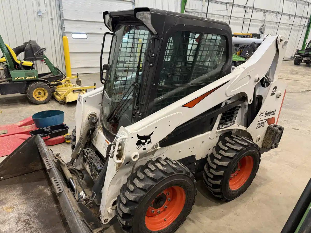 Used 2018 Bobcat S595 Skid Steer