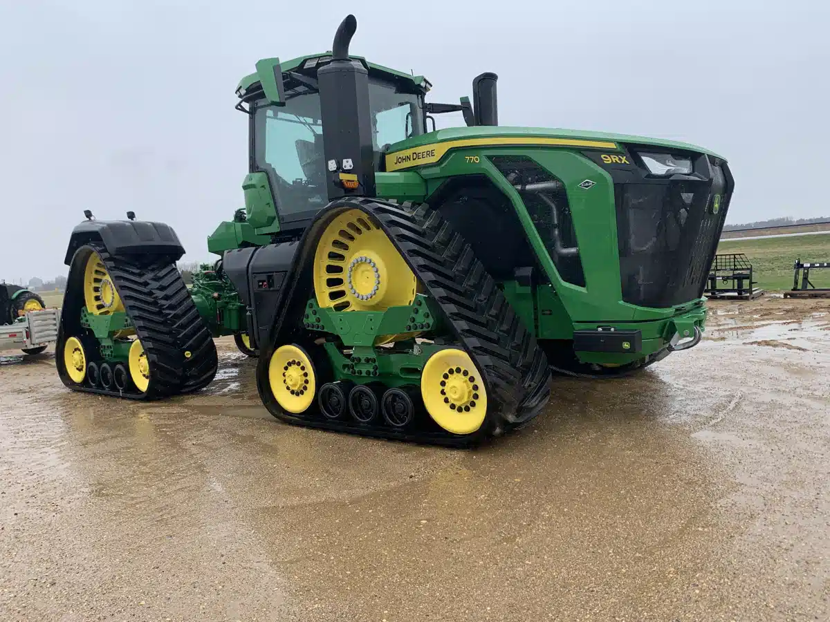 Usagé 2025 John Deere 9RX 770 Tracteur