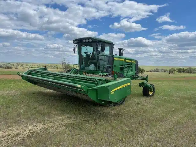 Used 2011 John Deere A400 Windrower