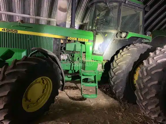 Used 1989 John Deere 4955 Tractor | AgDealer