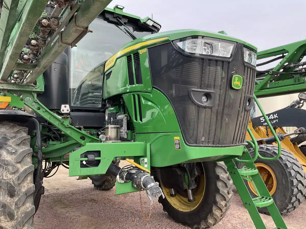 Used 2022 John Deere 616R Sprayer - Self Propelled | AgDealer