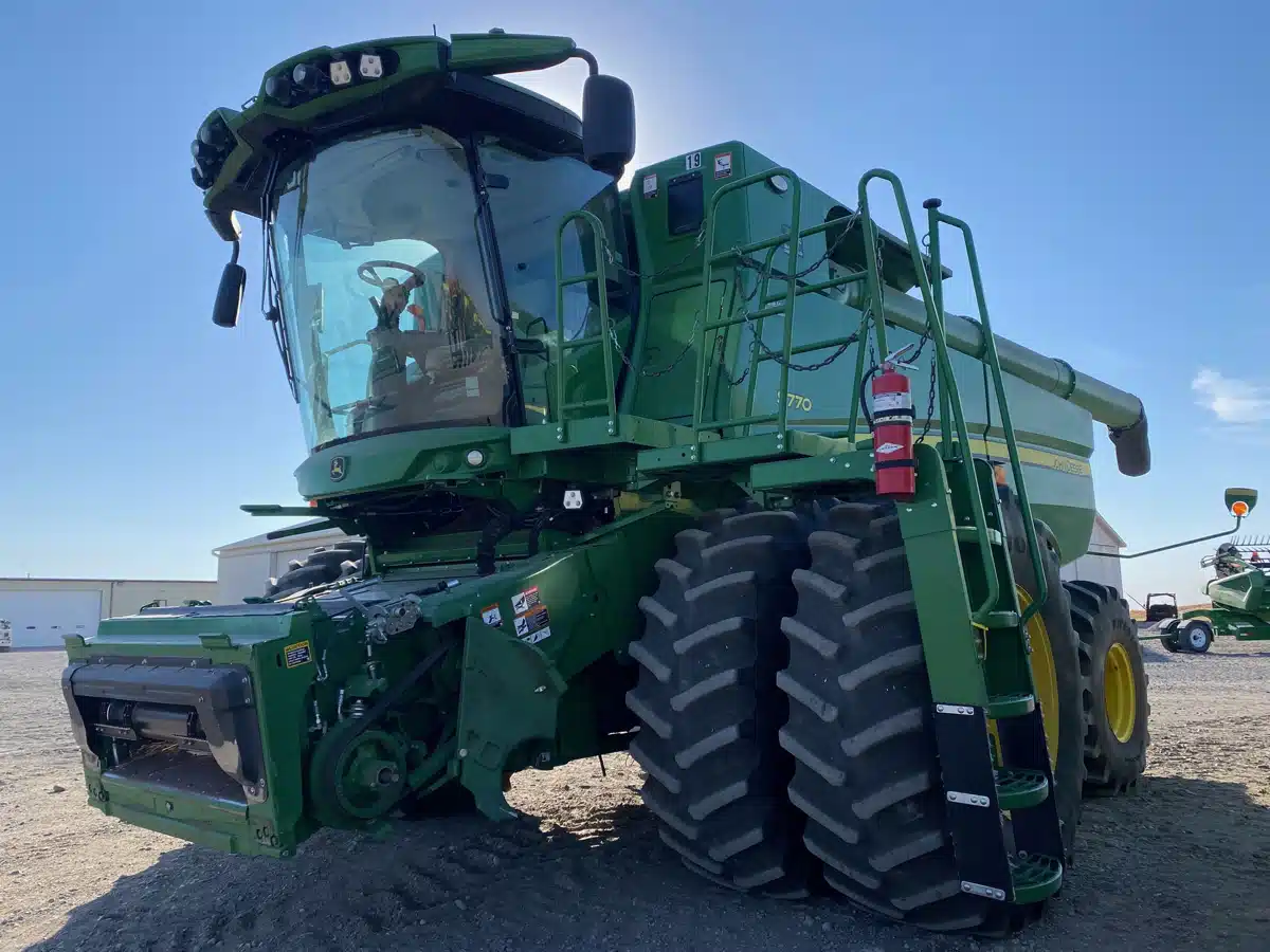 Used 2022 John Deere S770 Combine | AgDealer