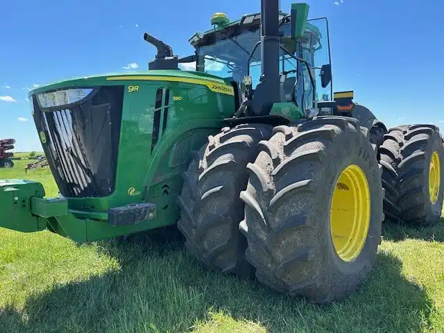 Used 2022 John Deere 9R 590 Tractor | AgDealer
