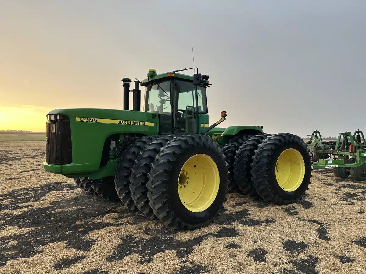 Used 2001 John Deere 9400 Tractor | AgDealer