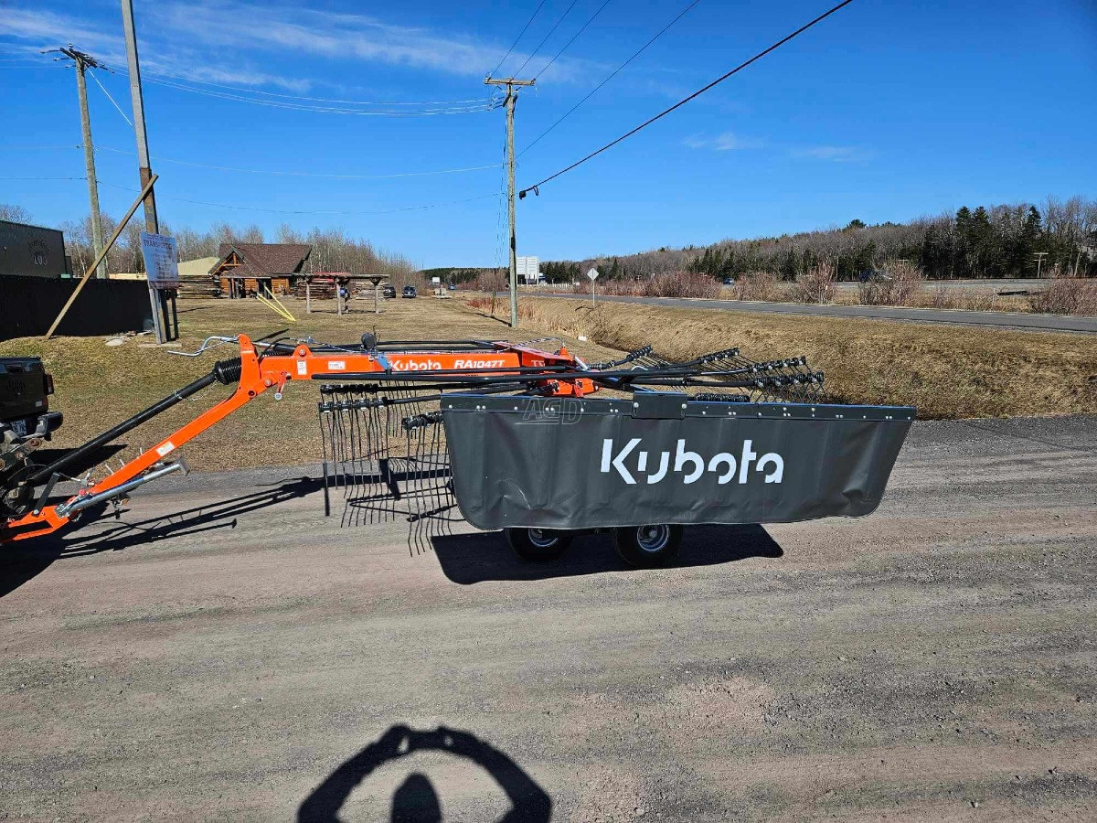 New 2023 Kubota RA1047T Rake | AgDealer