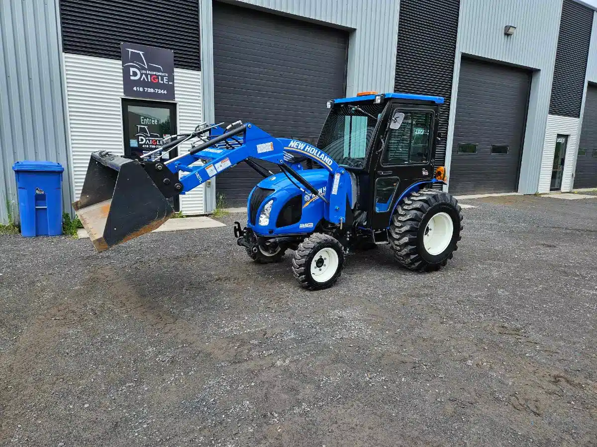 Used 2021 New Holland WORKMASTER 35 Tractor | AgDealer