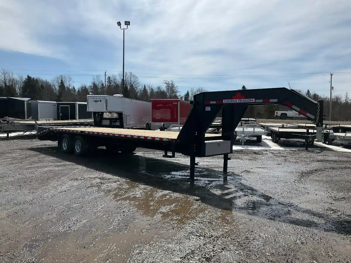 New 2025 Canada Trailers 8.5X30 12 TON GOOSENECK Trailer - Flat Deck