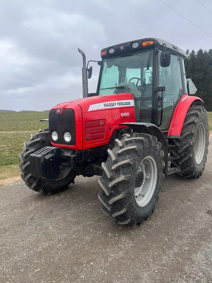 Used 2007 Massey Ferguson 5455 Tractor