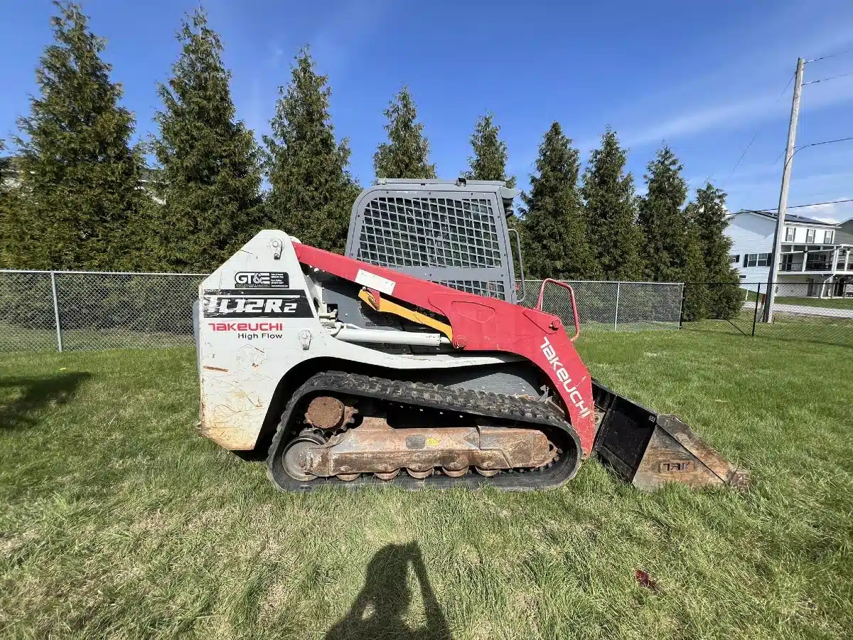 Used 2017 Takeuchi TL12R2 Track Loader | AgDealer