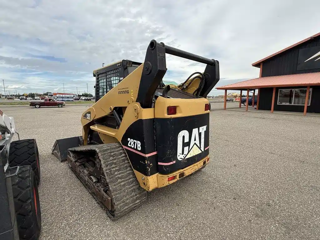 Used 2004 CAT 287B Skid Steer
