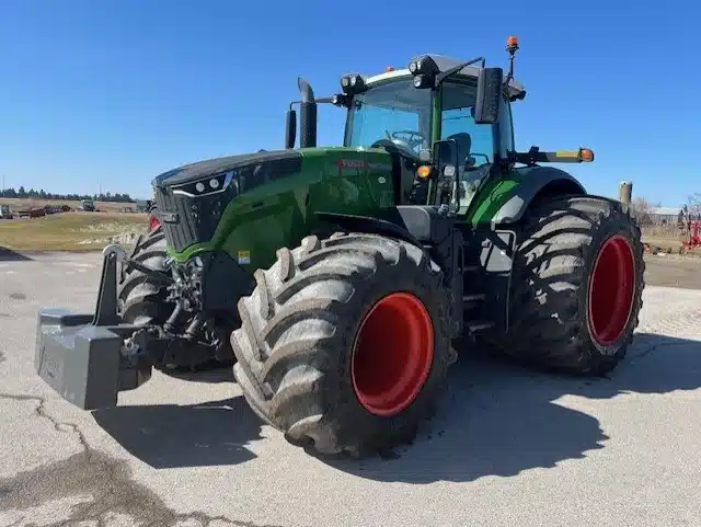 Used 2021 Fendt 1038 VARIO Tractor