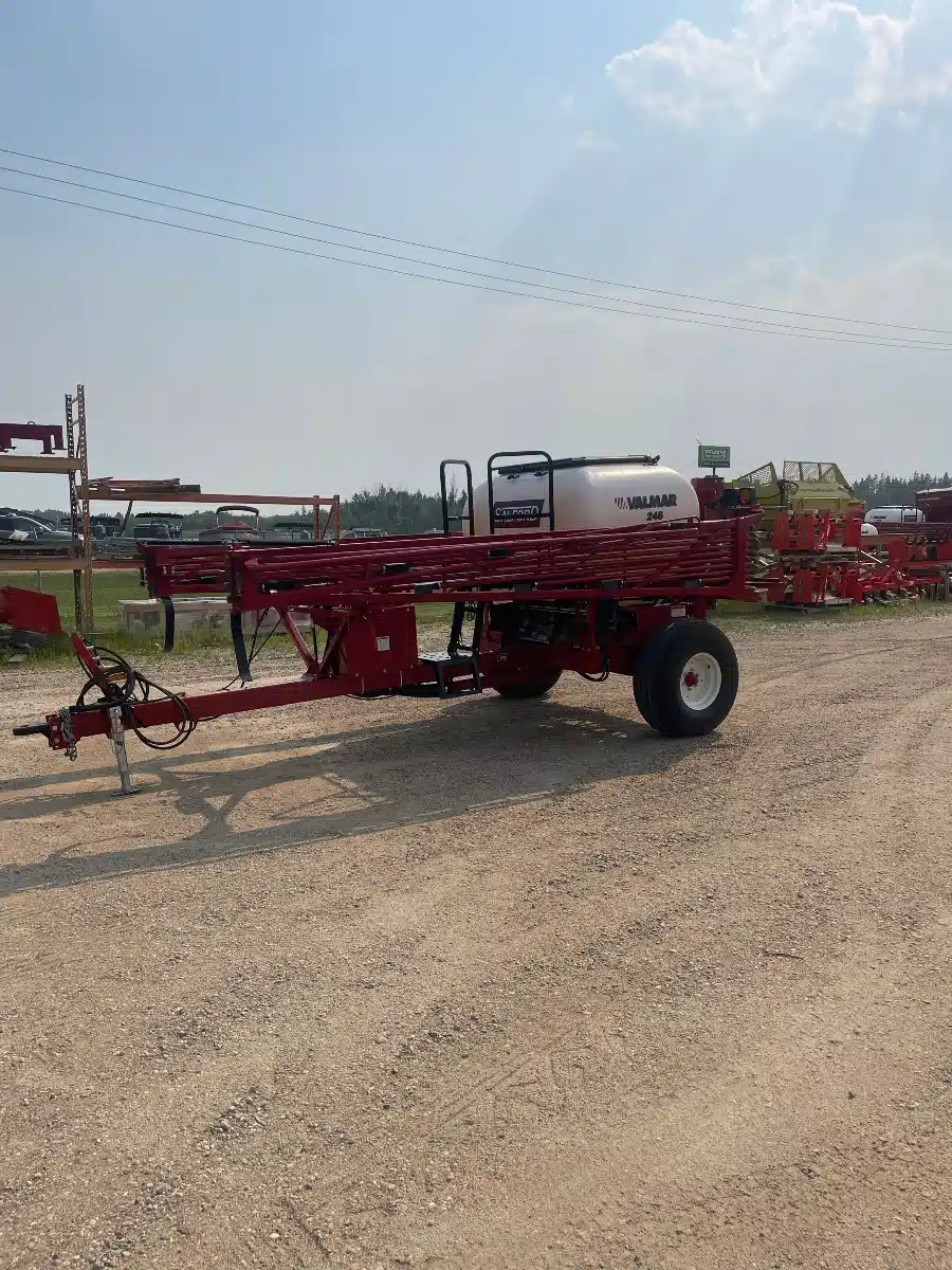 Used 2019 Valmar 246 Applicator | AgDealer