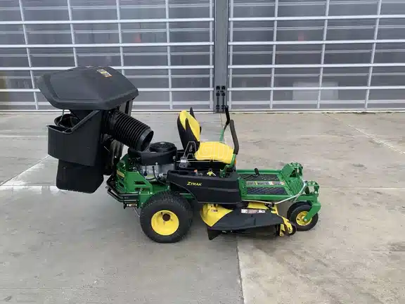 Used 2020 John Deere Z345R Mower - Zero Turn | AgDealer