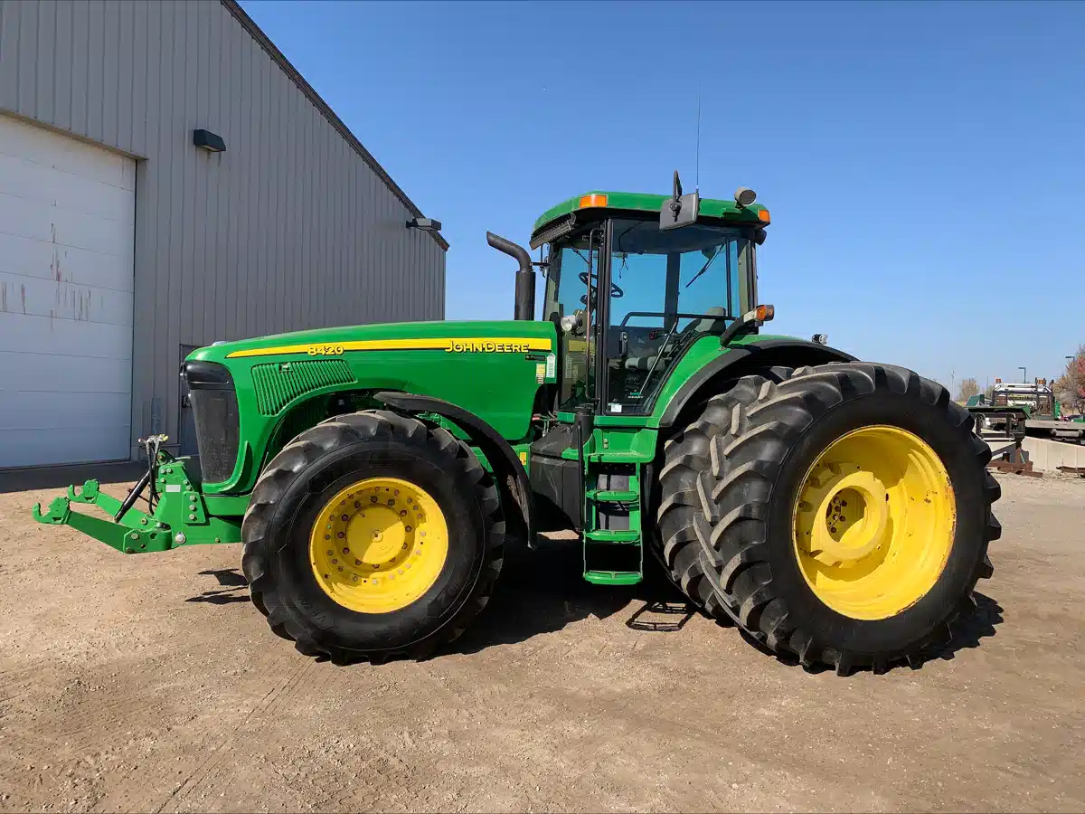 Used 2002 John Deere 8420 Tractor | AgDealer
