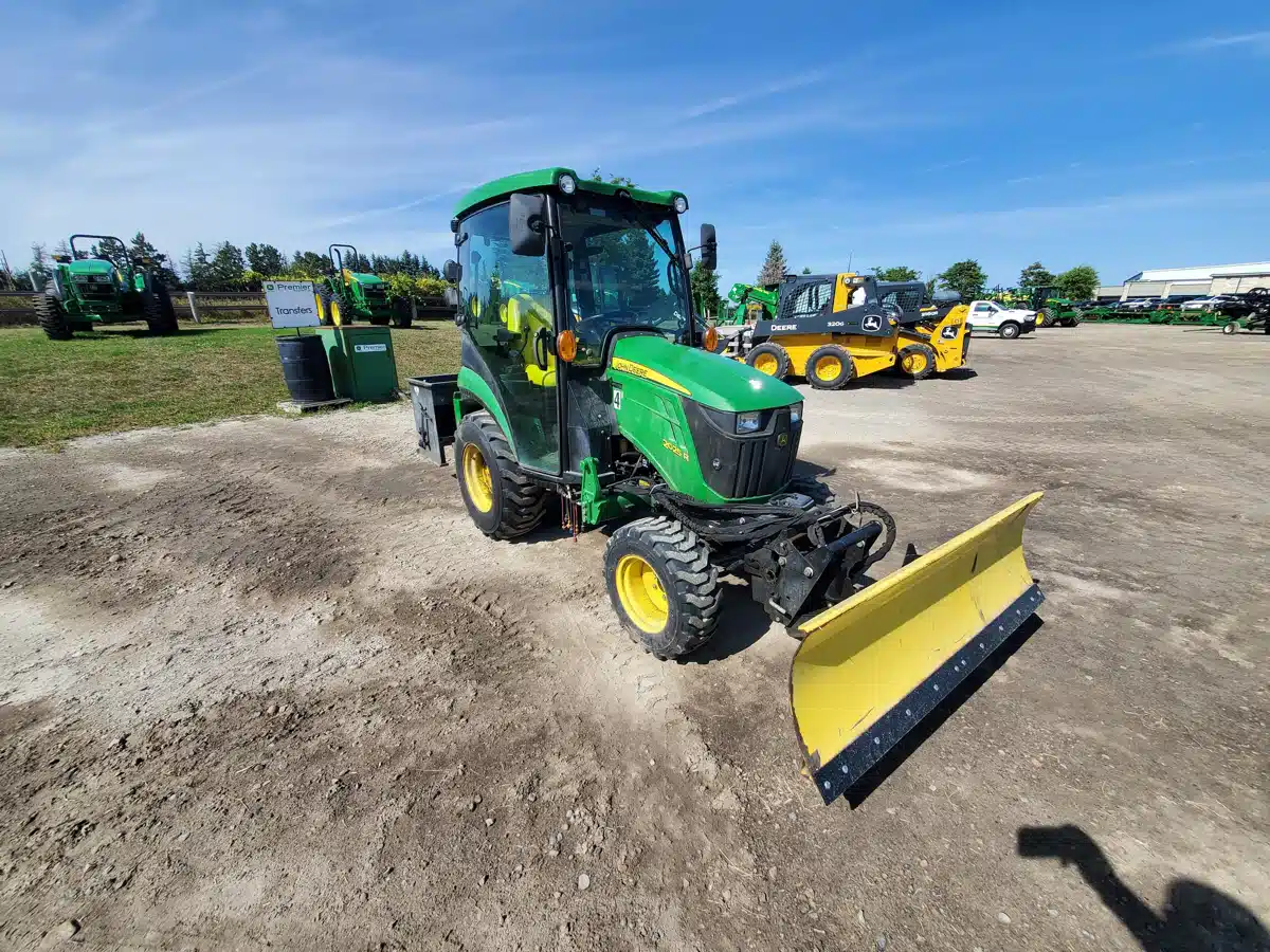 Used 2020 John Deere 2025R Tractor