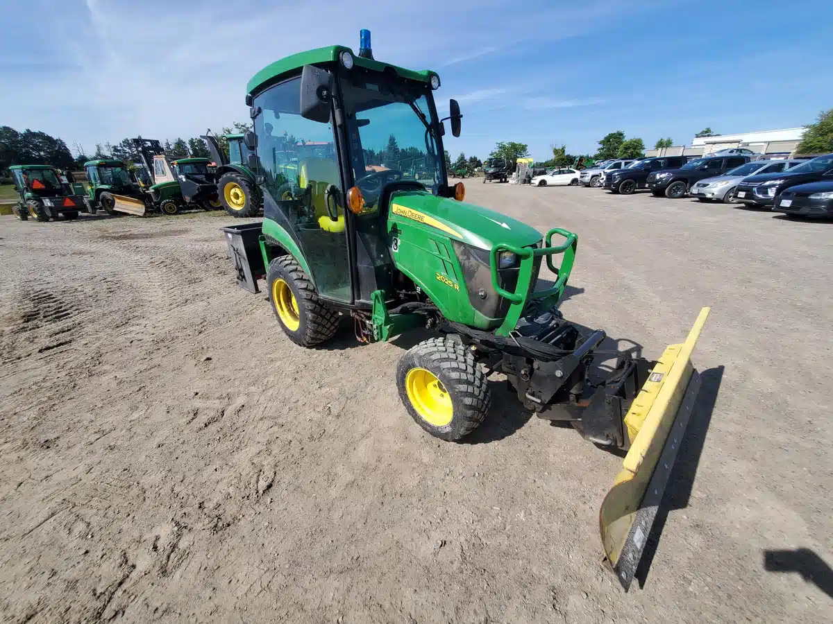 Used 2020 John Deere 2025R Tractor