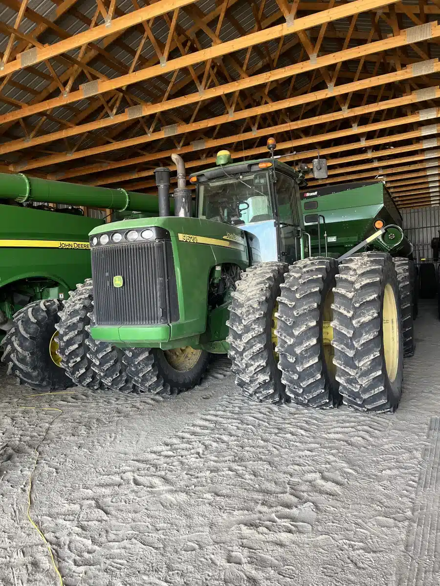 Used 2006 John Deere 9620 Tractor | AgDealer