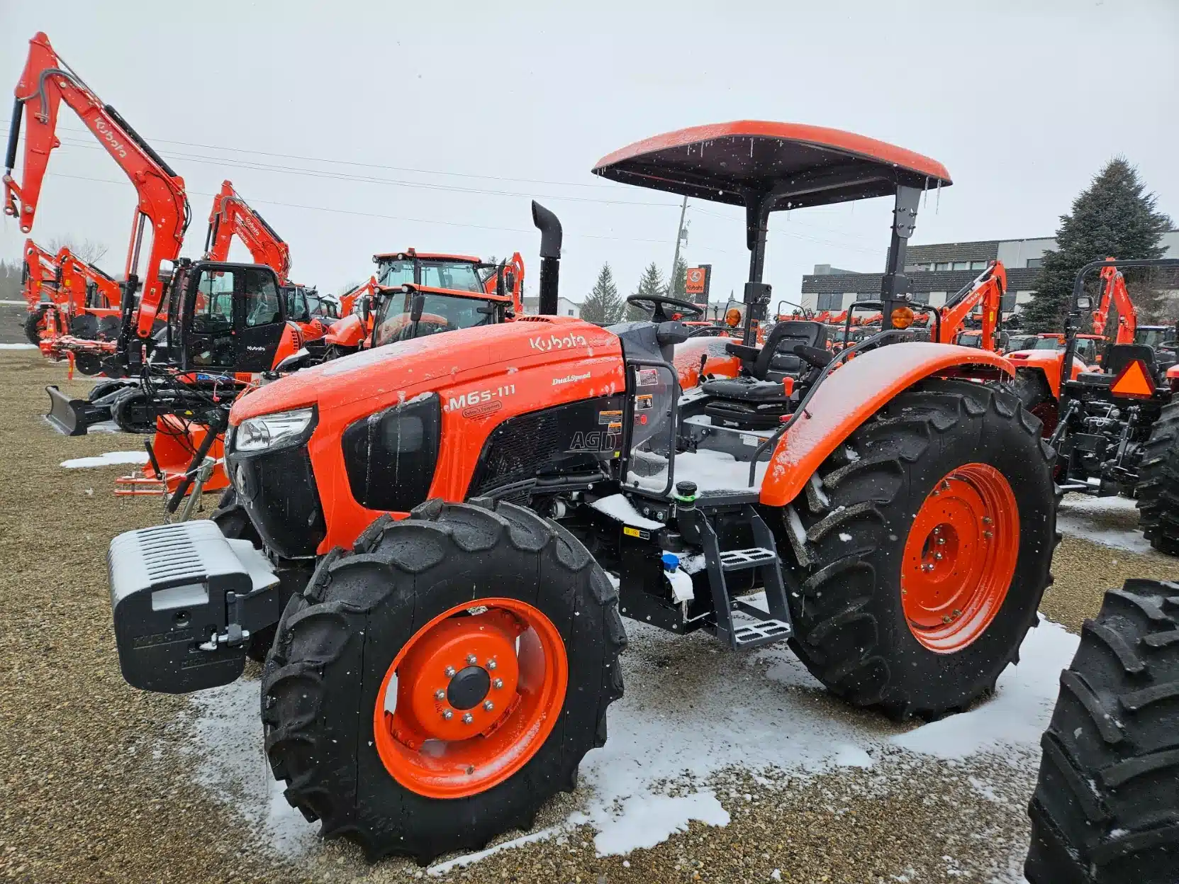 New 2023 Kubota M6S-111SDS Tractor | AgDealer