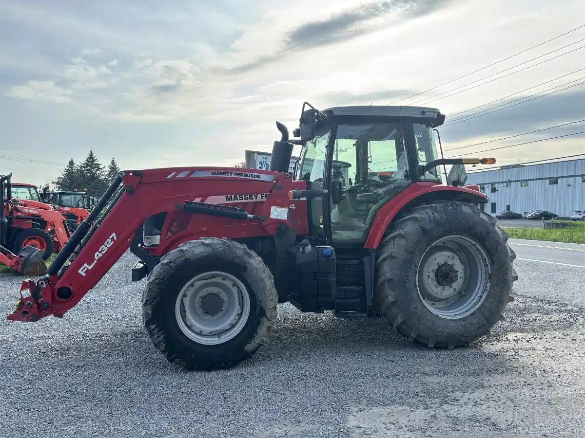Used 2017 Massey Ferguson 7714 Tractor | AgDealer