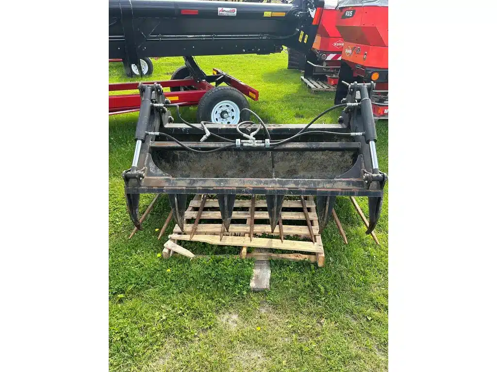 Usagé HLA GR66 chargeur frontal