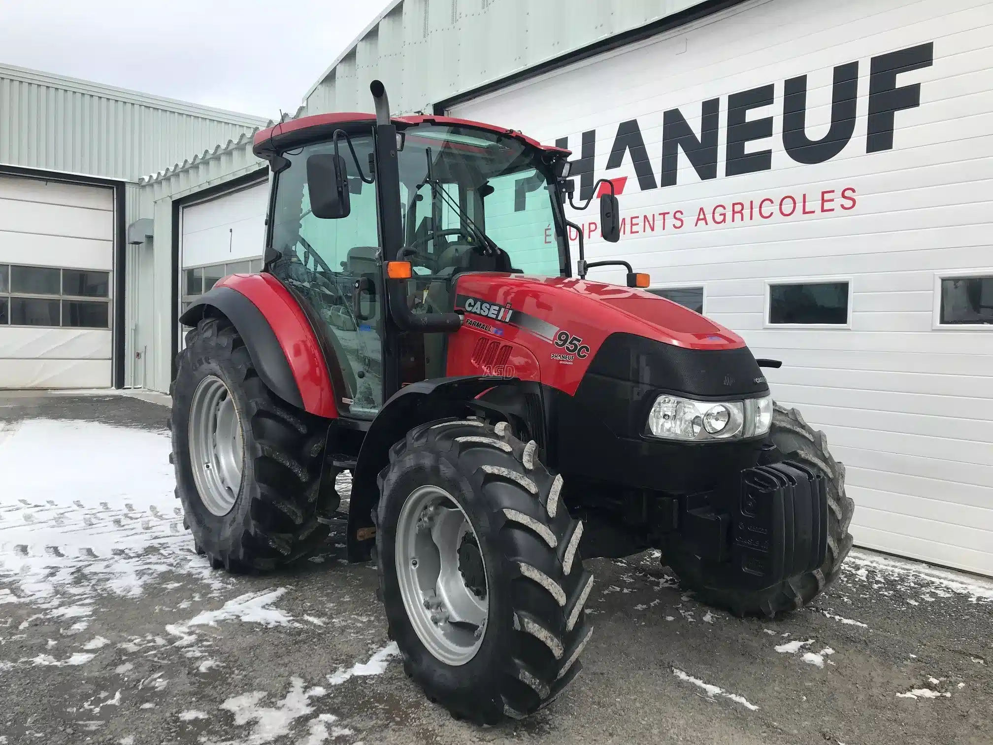 Used 2017 Case IH FARMALL 95C Tractor | AgDealer