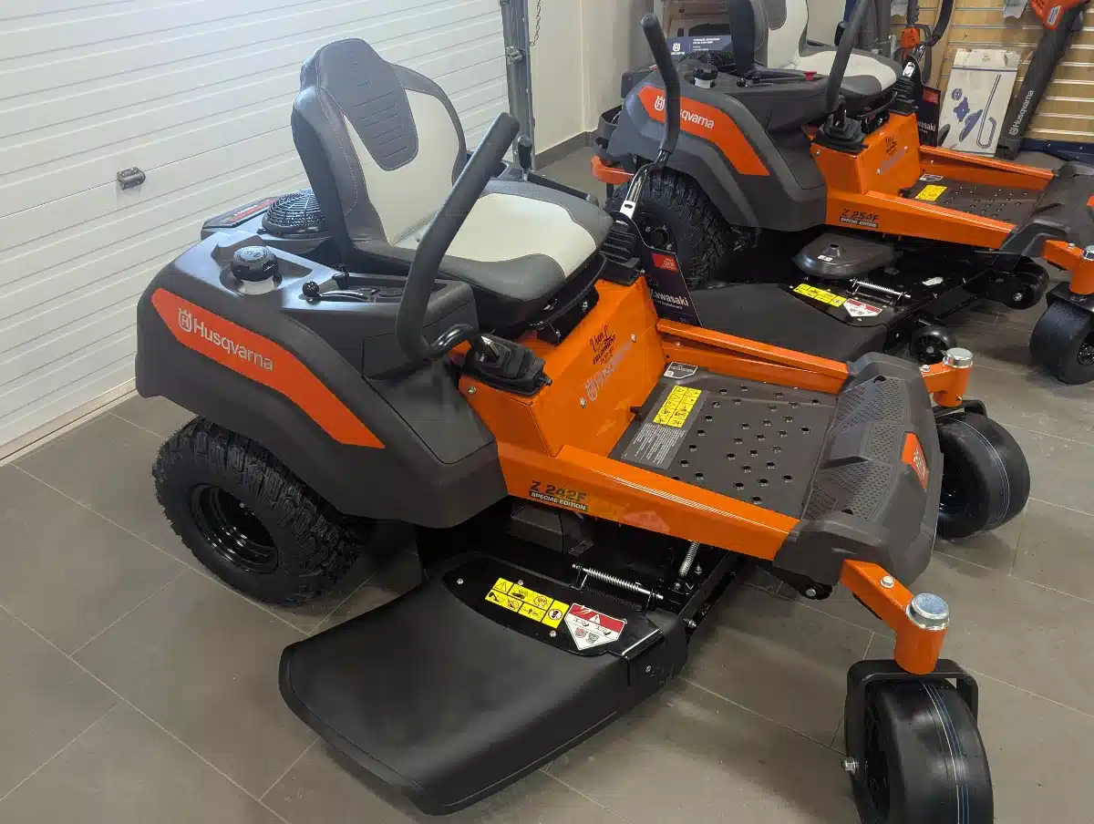 New 2025 Husqvarna Z242F Special Edition Mower - Zero Turn