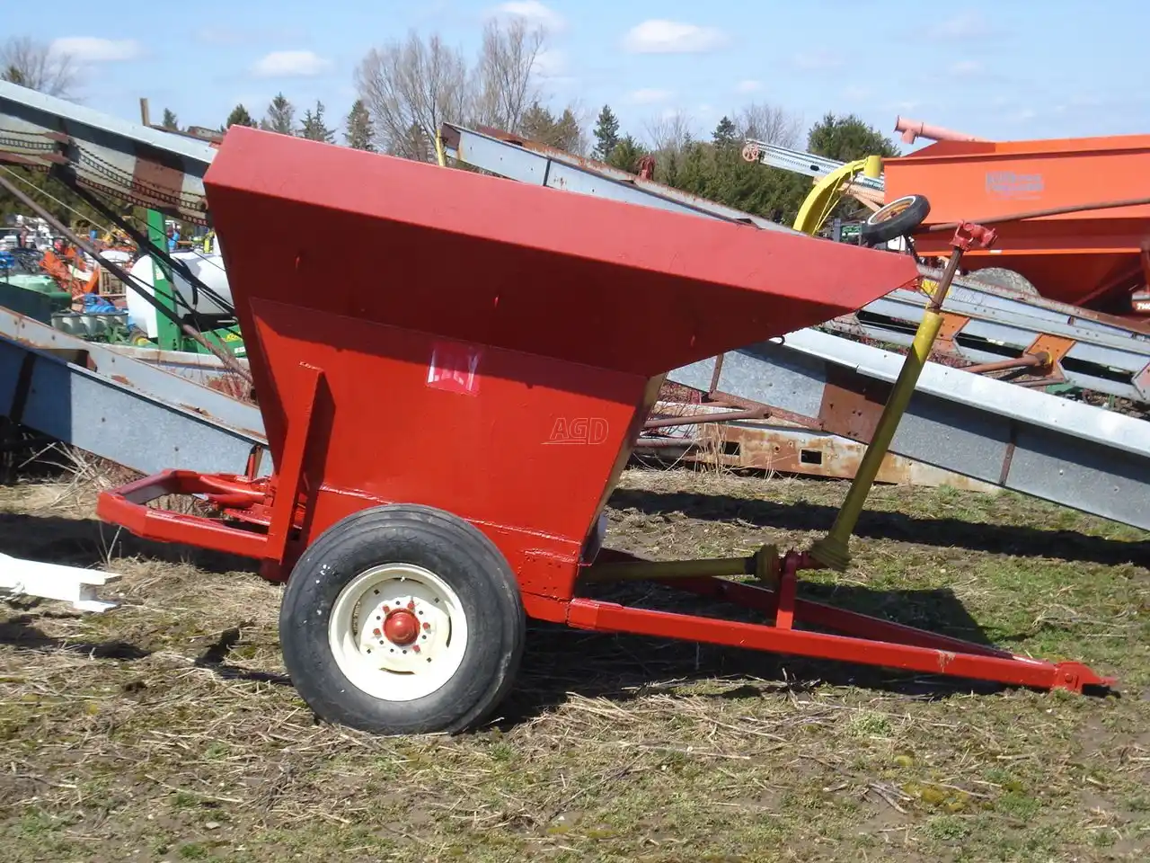 Used Lely Misc Spreader - Fertilizer | AgDealer