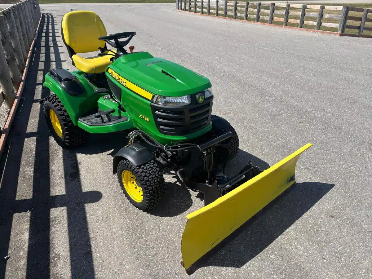 Used 2015 John Deere X738 Lawn Tractor