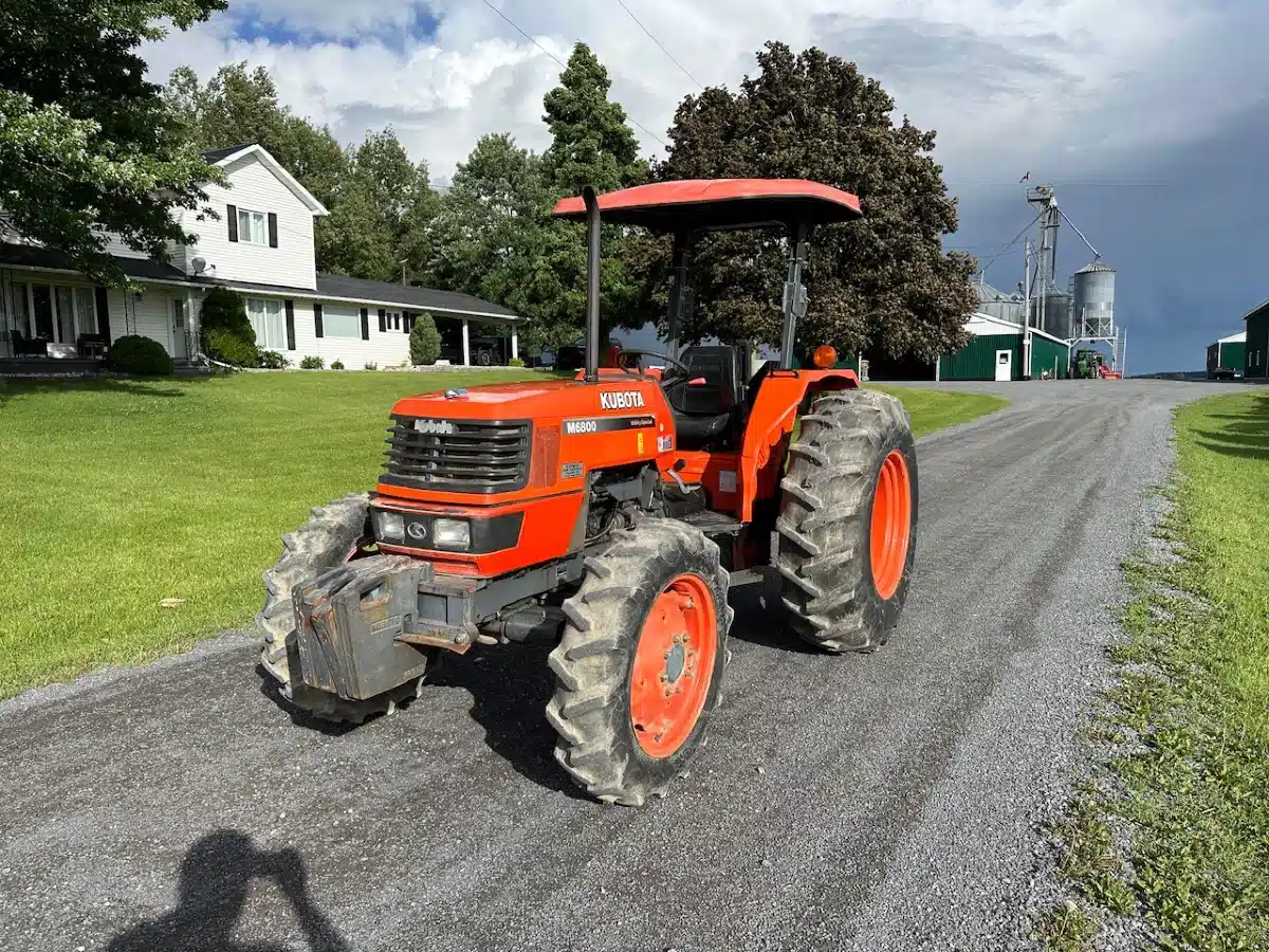 Used 2005 Kubota M6800DT Tractor | AgDealer