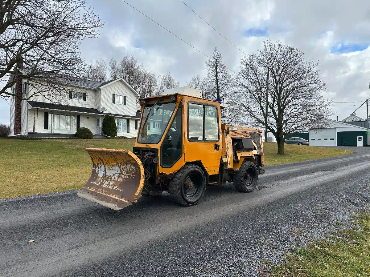 Used 2007 Trackless Vehicles MT5T SERIES V Tractor