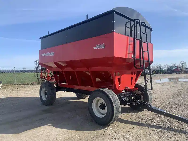 New 2024 AgriMaster A600 Gravity Box | AgDealer
