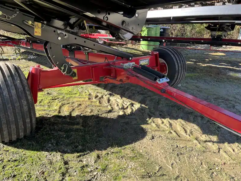 Used 2023 Horst Welding CHC30 Header Cart | AgDealer