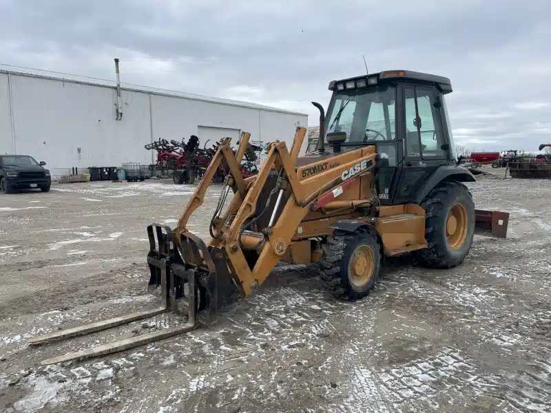 Used 2006 Case 570MXT Tractor Loader
