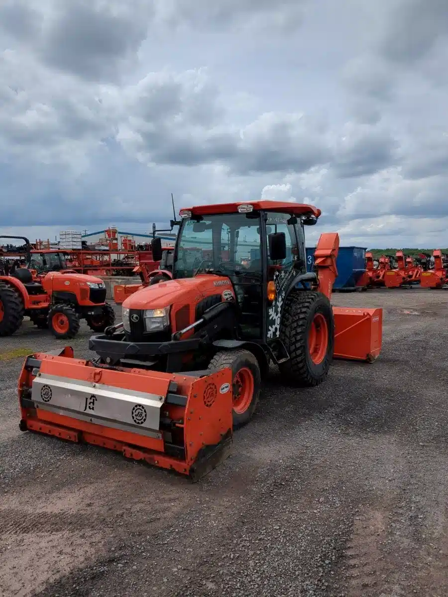 Used 2018 Kubota L6060 Tractor