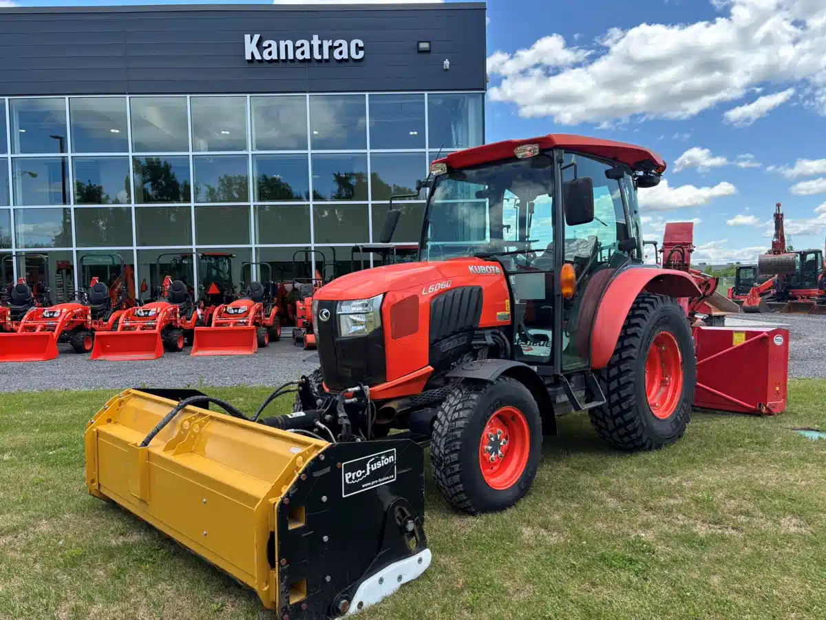 Used 2019 Kubota L6060 Tractor