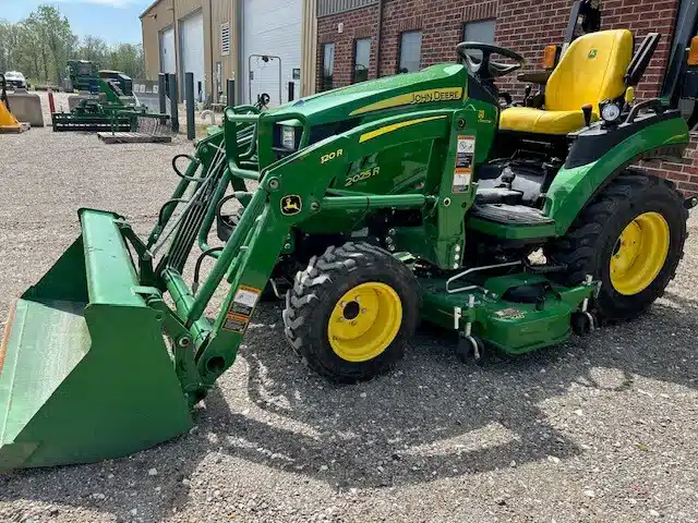 Used 2022 John Deere 2025R Tractor