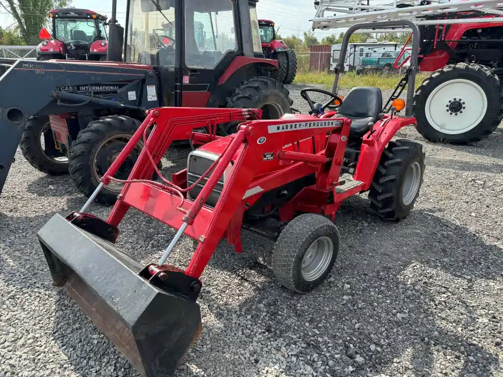 Used Massey Ferguson 1230 Tractor