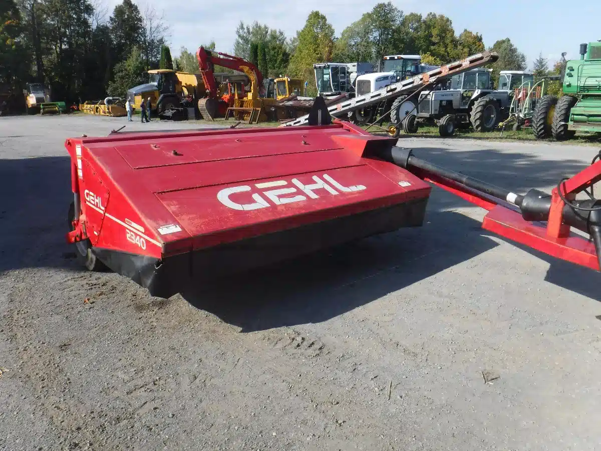 Used Gehl 2340 Disc Mower Conditioner | AgDealer