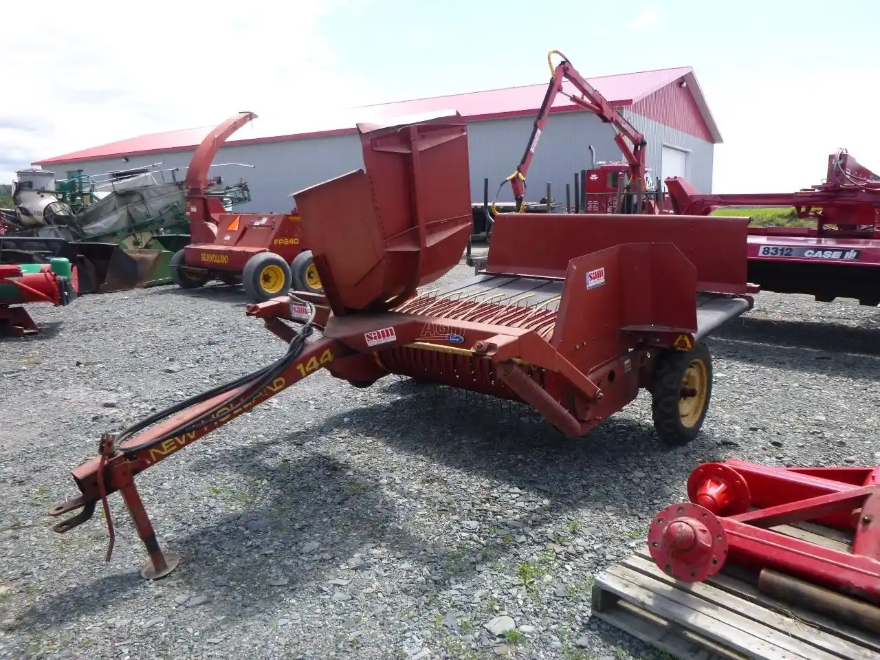 Used New Holland 144 Windrow Inverter | AgDealer