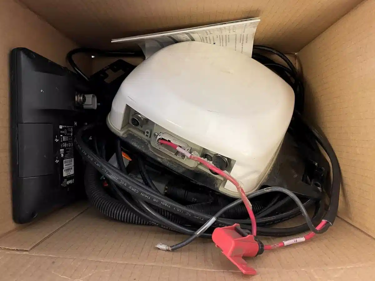 Used Trimble NAV-900 GPS Receiver | AgDealer