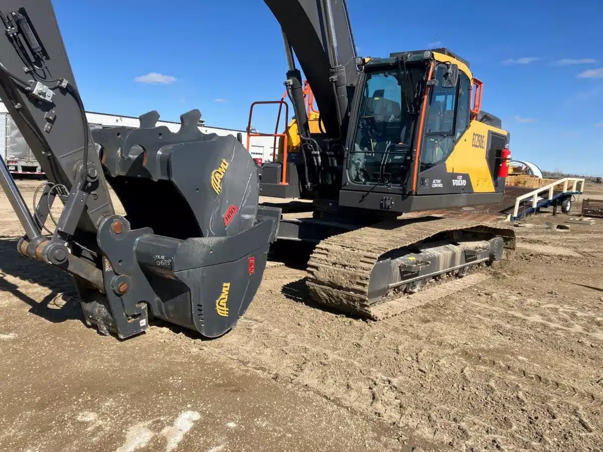 New 2023 Volvo EC250EL Excavator
