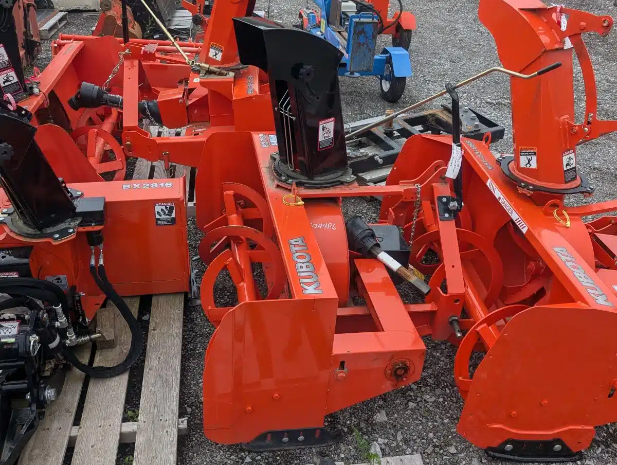Used 2016 Kubota B2789 Snow Blower | AgDealer